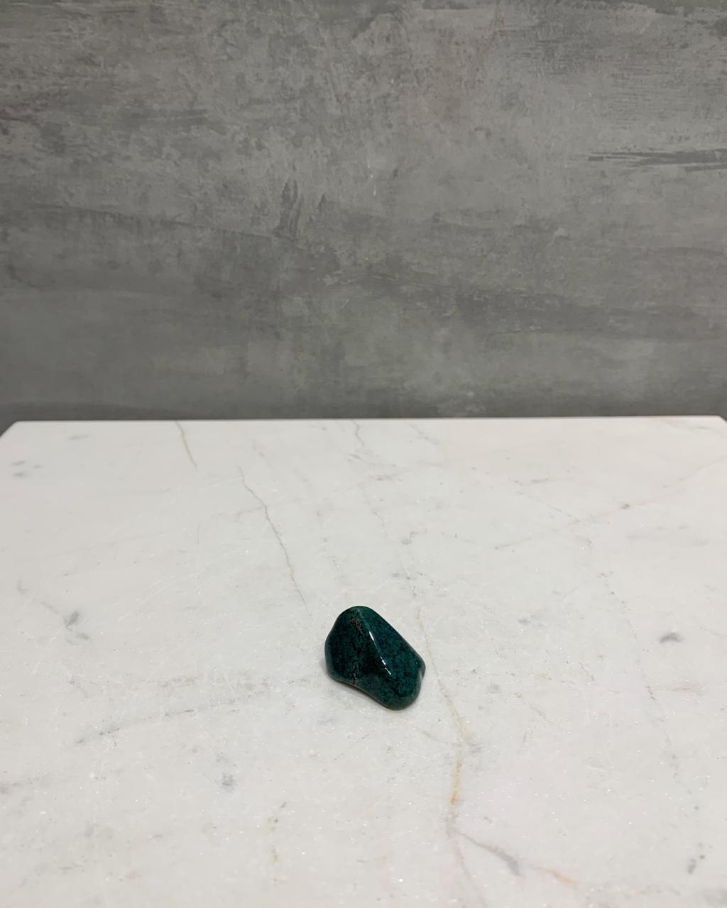 Pedra Jaspe Sanguíneo Rolado 5 a 6 gramas – Bortoluzzi Shop dos Cristais